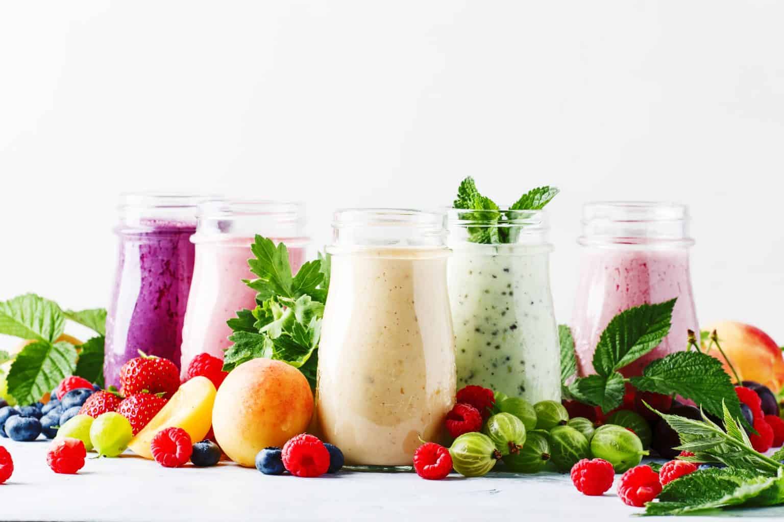 Lunch Smoothies: Quick Recipes for Busy Days - I Live for Greens