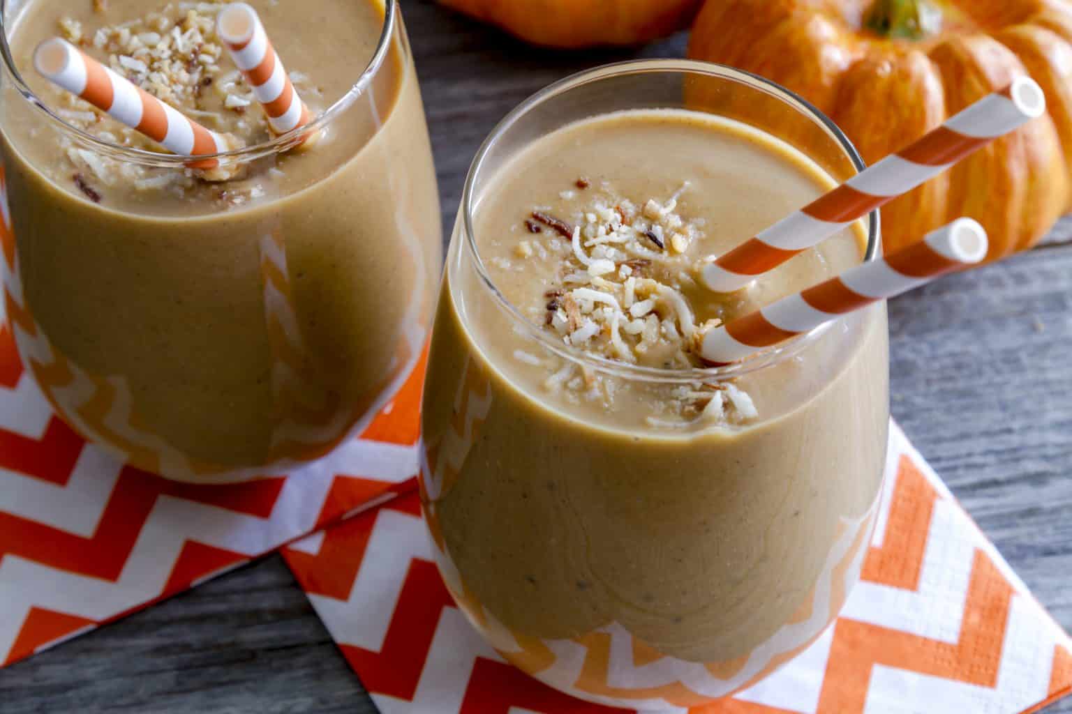 Lunch Smoothies: Quick Recipes for Busy Days - I Live for Greens