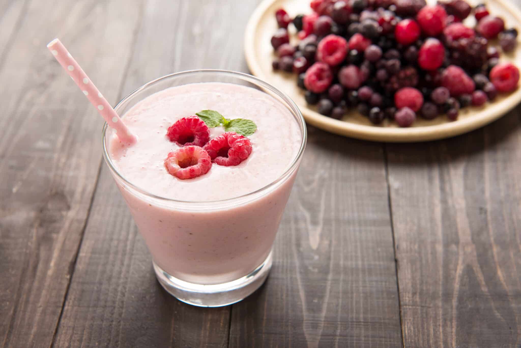 How to Make a Smoothie Without a Blender